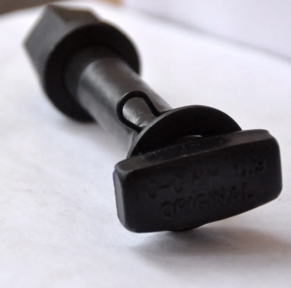 High Quality M20x2.0 T Bolt - 10.9 Grade for Trilex OEM