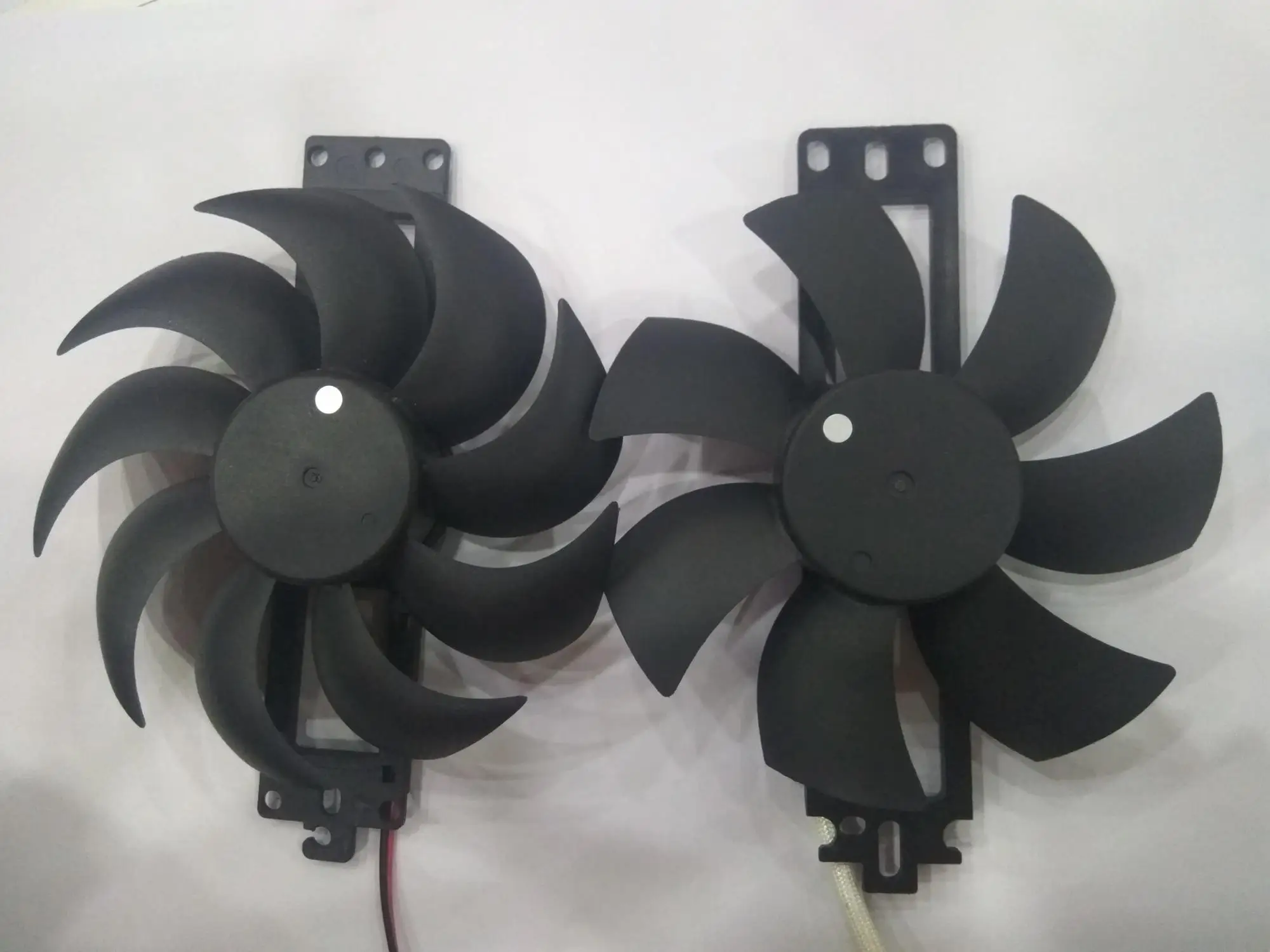 120x120x25mm DC Brushless Fan for Induction Cooker - High Performance