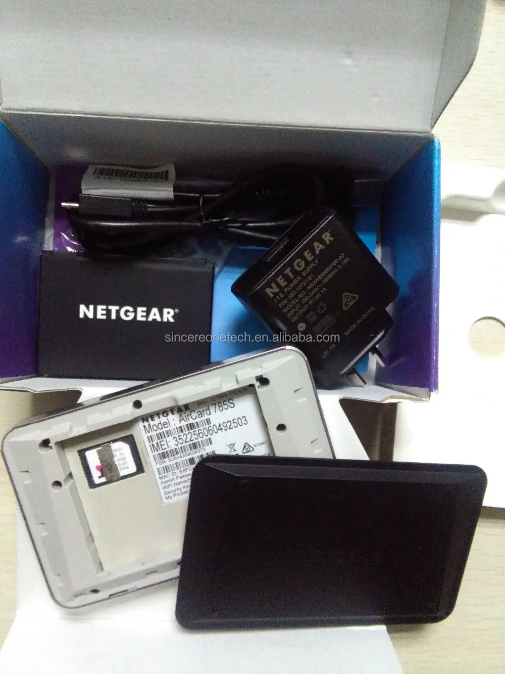 Netgear Aircard 800S LTE Cat.9 - Reliable Mobile Hotspot