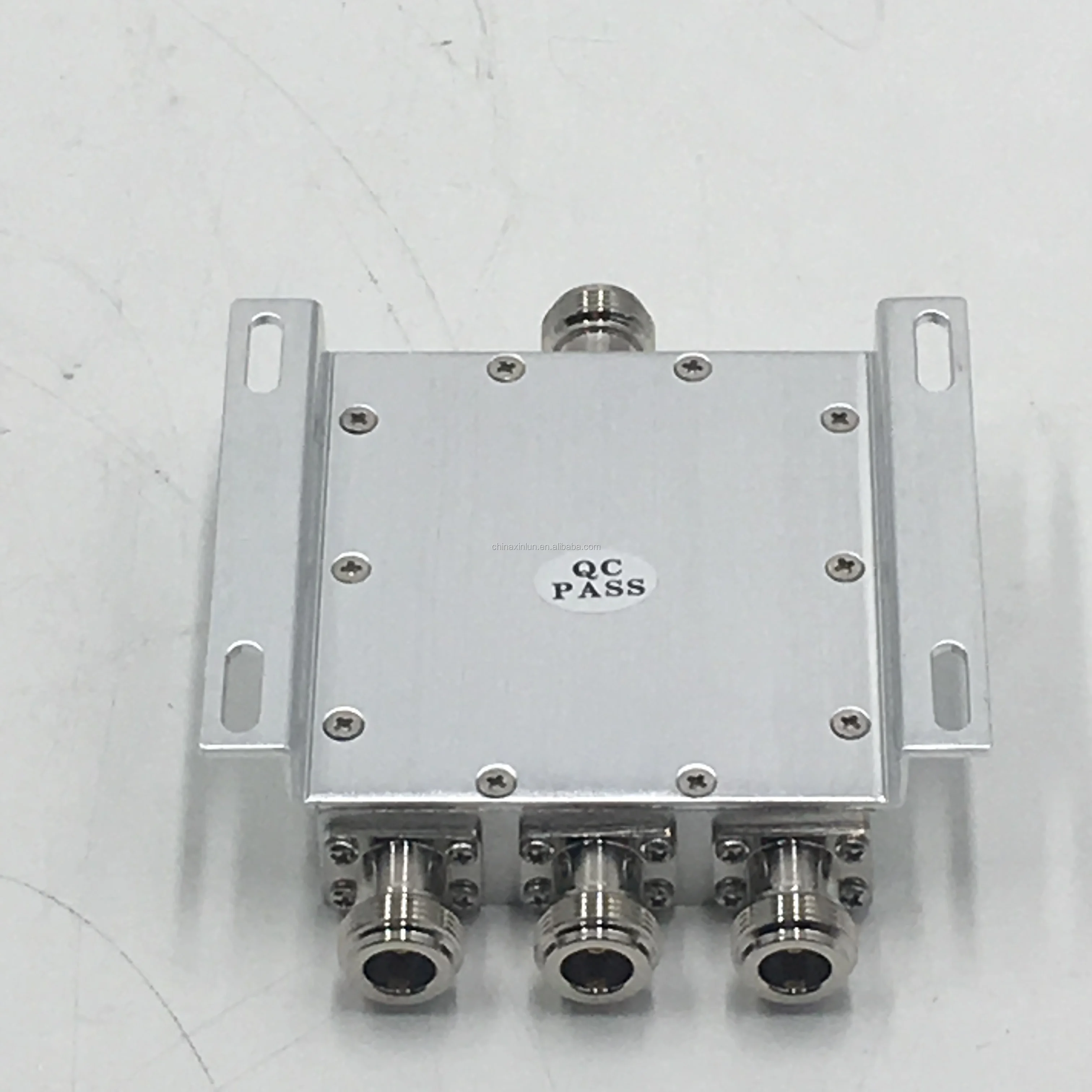 UHF 300~500mhz 3 Way Power Splitter - XINLUN GFQ-450-3