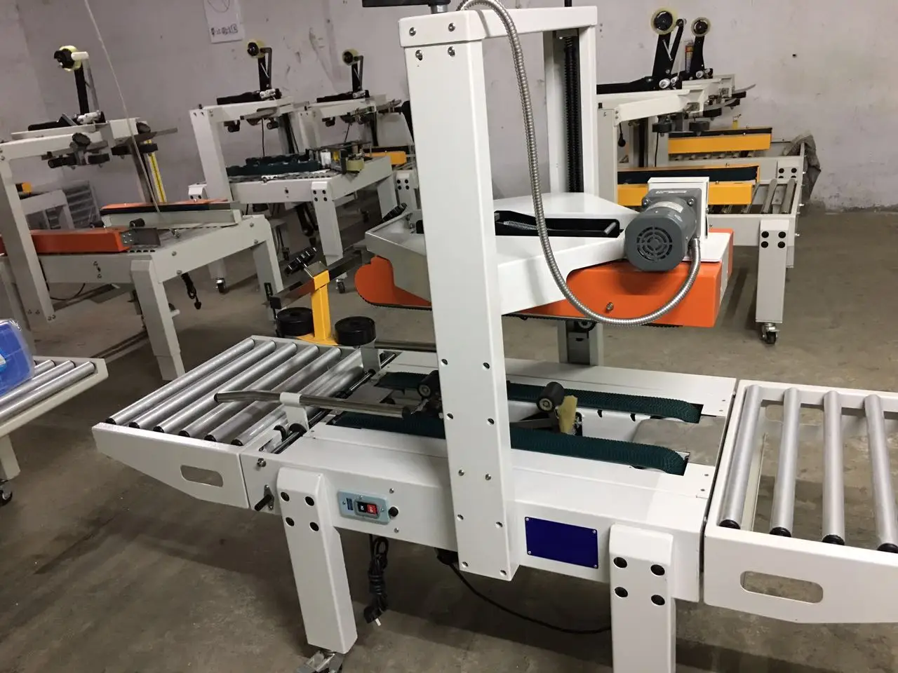 Semi Automatic Scotch Tape Carton Sealing Machine/up And Down Driven ...