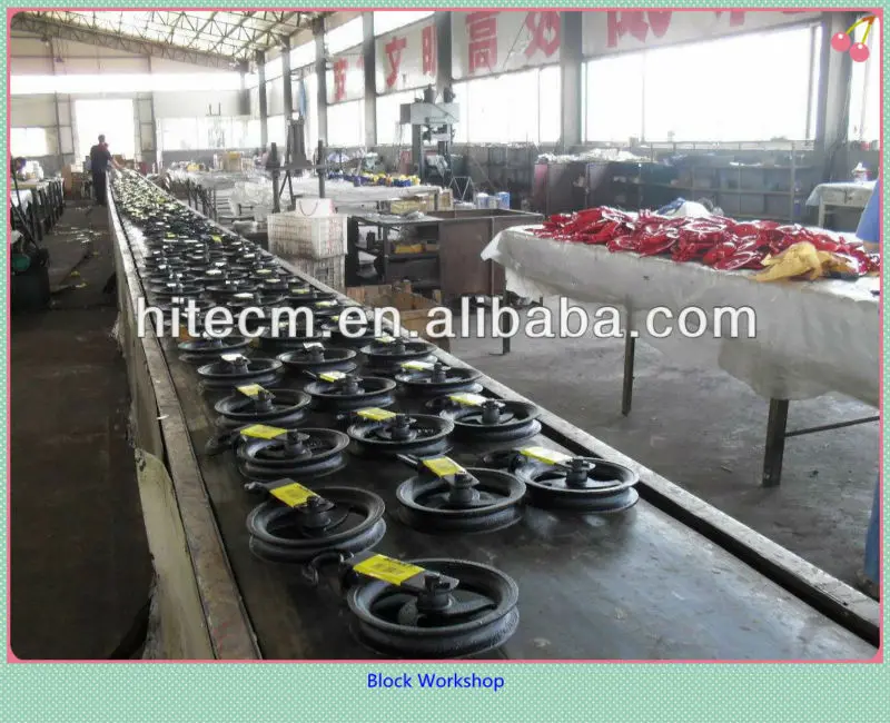 Regular Wood Block Triple Wheel Pulley With Shackle Snatch Block - Buy ...