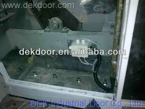 Industrial Folding Doors - Durable & Efficient Solutions