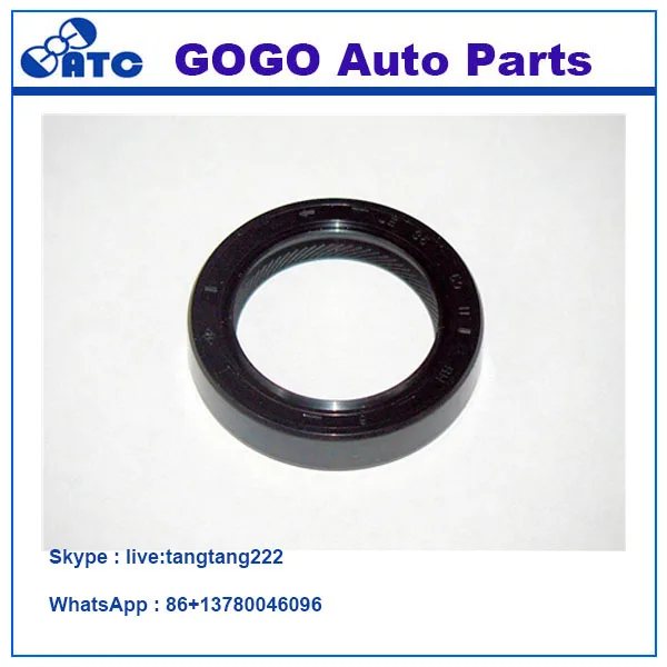 Rear Transmission Oil Seal OEM 32136-U0100 for Nissan