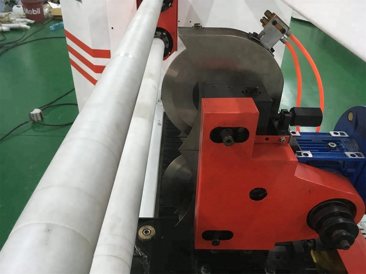 Automatic Double Shafts Hook&loop Tape Cutting Machine - Buy Hook&loop ...