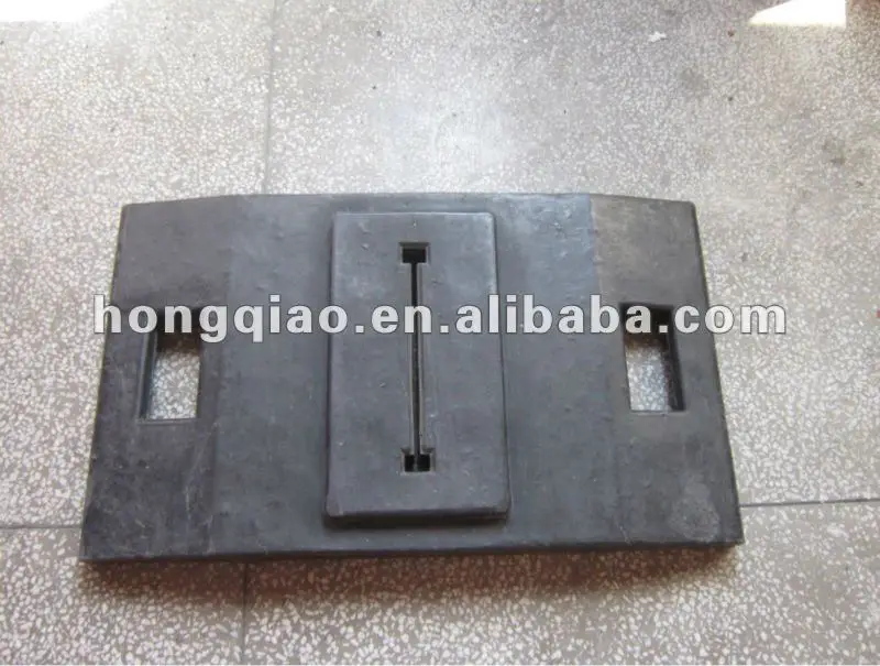 Australian Separator Warning Board on the Road Separating Kerb