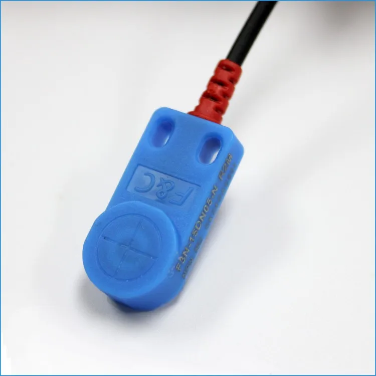 NPN Inductive Position Sensor - 5mm Vertical Iron Detector