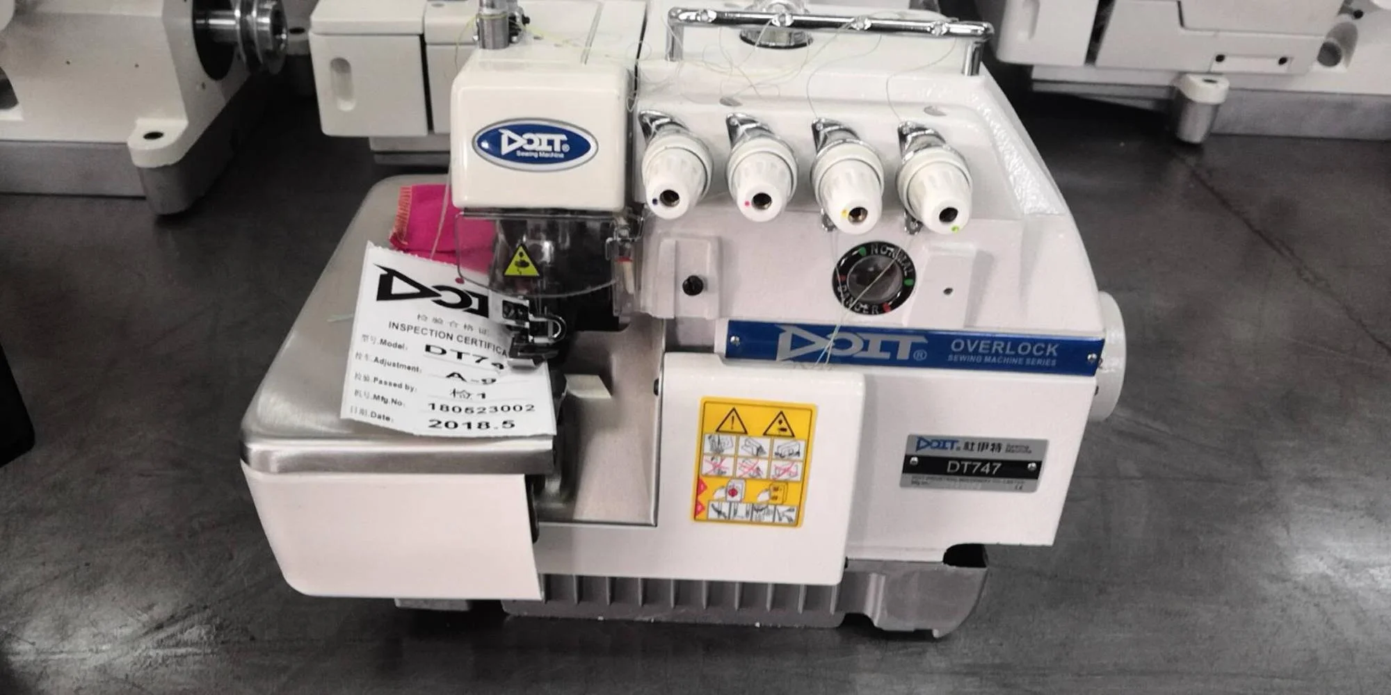 DT757F High-Speed 5 Thread Overlock Industrial Sewing Machine