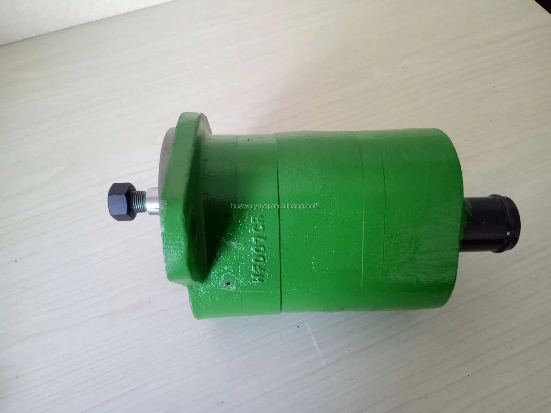 Hydraulic Gear Pump Re241577 For Deere Tractor 904/1204 - Buy Hydraulic ...