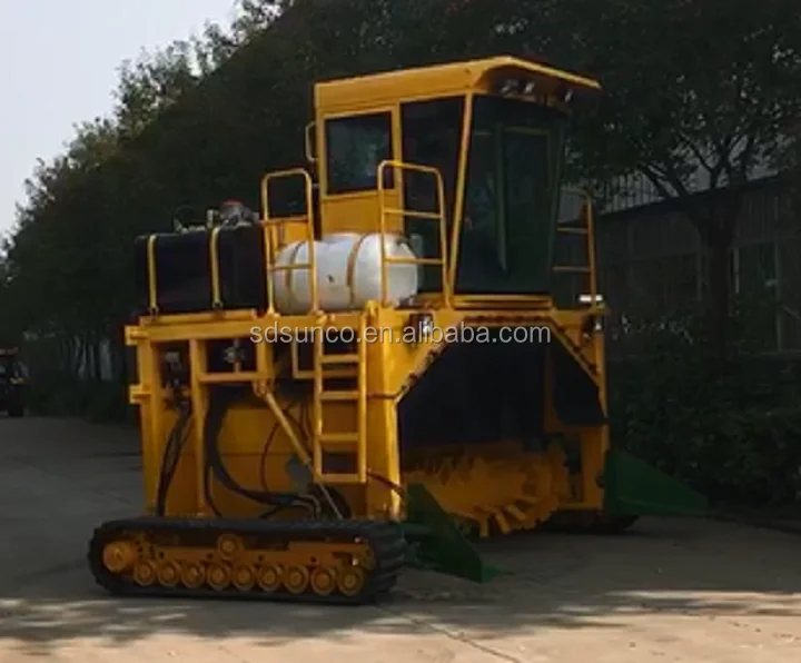 High-capacity Compost Turning Machine,Samtra Compost Turner - Buy ...