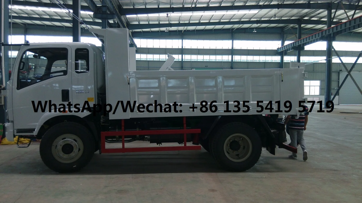Sinotruk HOMAN 4x4 Small Dump Tipper Truck - 8/10 Tons Off-Road Dumper ...
