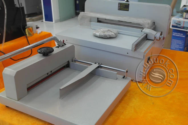 Small A4 A3 Size Manual Paper Cutting Machine Price