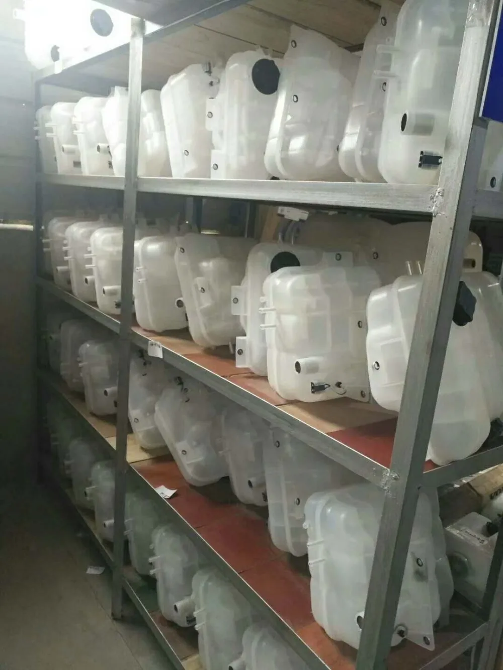 water expansion tank 20880612 excavator coolant tank 17336824 for sale ...