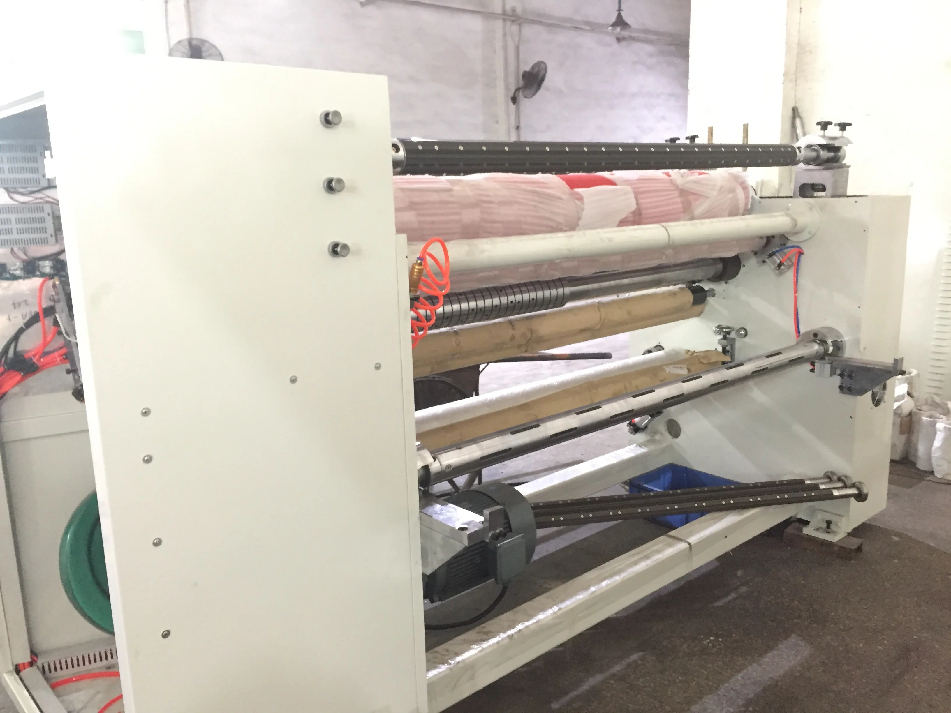 Surface Rewinding Slitting Machine With Round Blade And Razor Blade ...