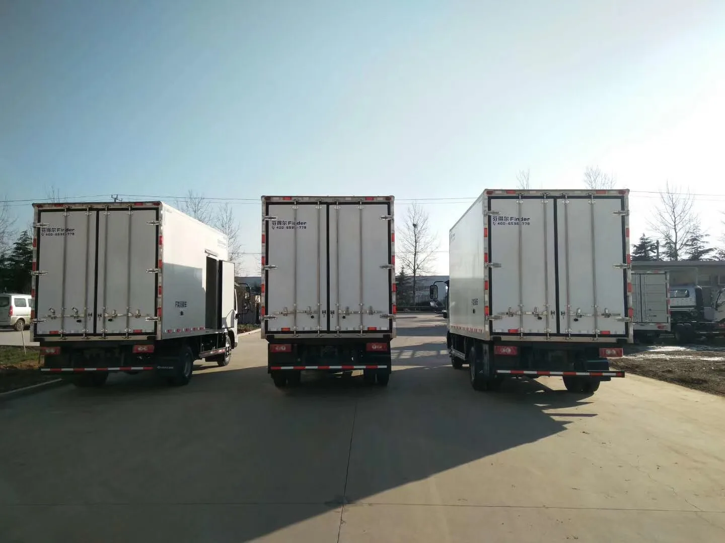 Isothermal Van Box Jac Refrigerator Truck - Efficient Cooling