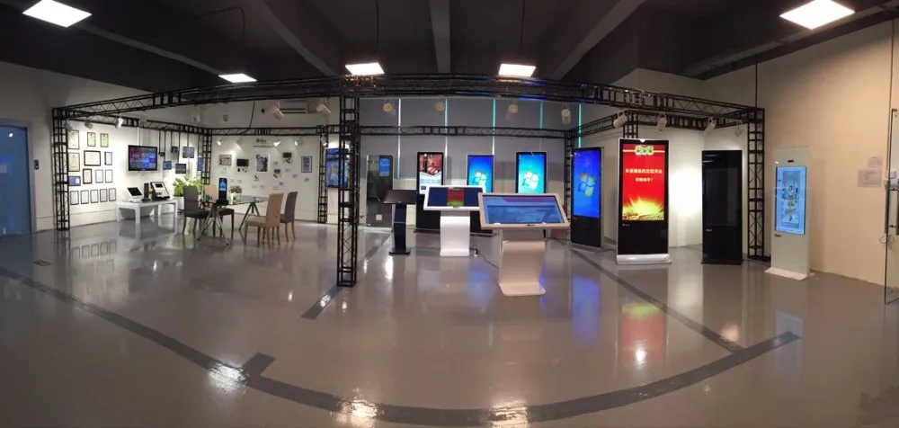 Bank Lobby Self Service Cash Register Kiosk With Interactive Lcd ...