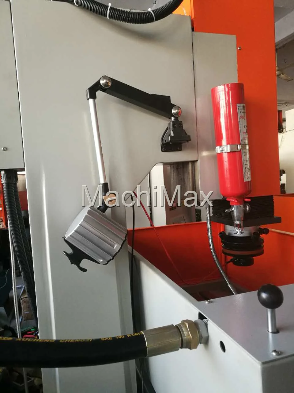 Ram Type EDM - Precision Die Sinking Machine by Ipretech