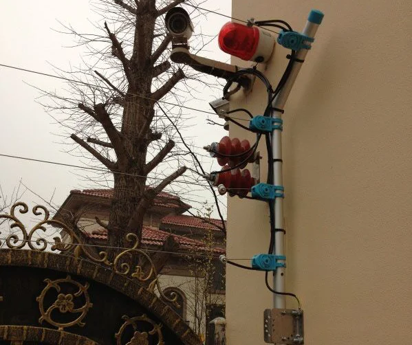 Audible and Visual Alarm Strobe Siren for Electric Fence