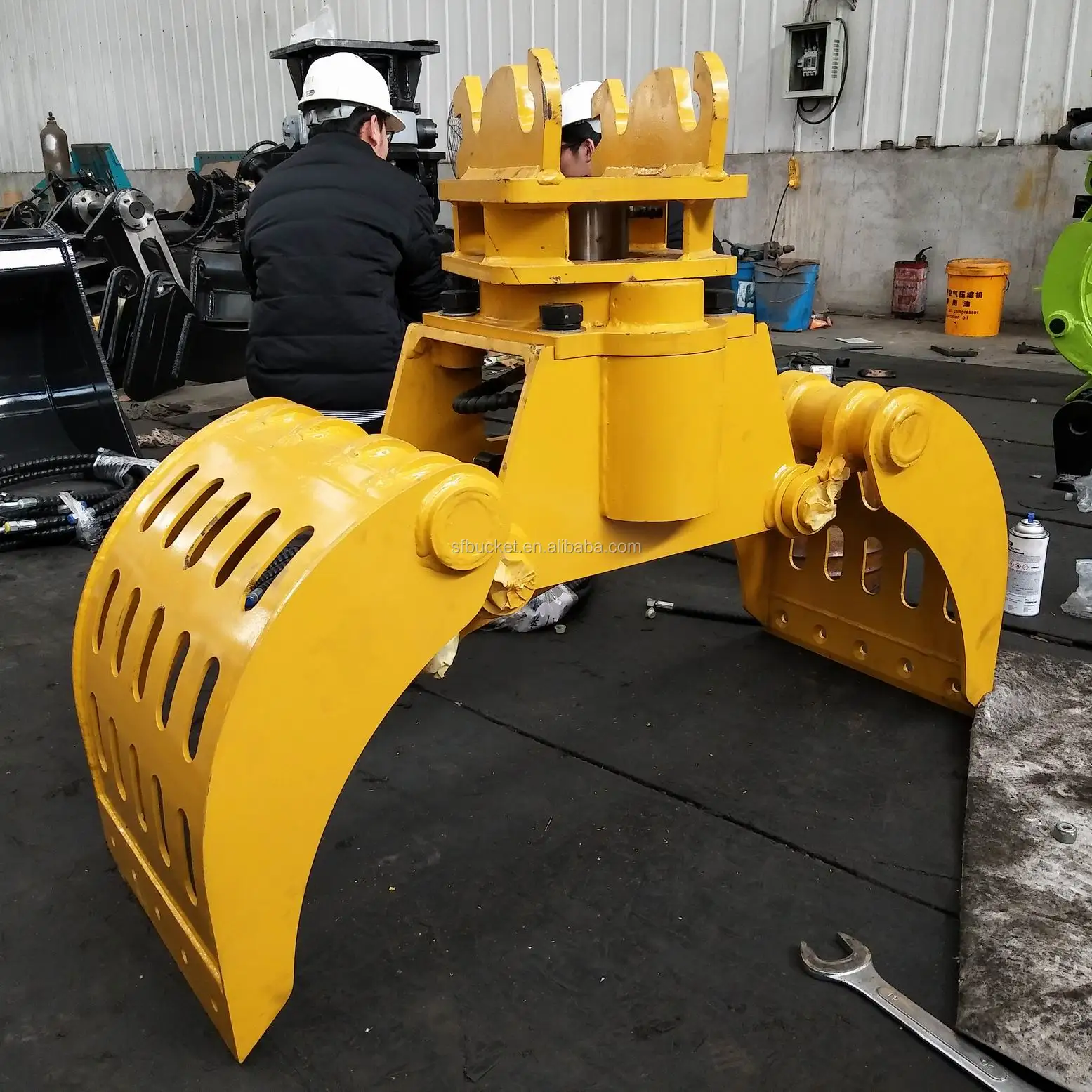 Excavator Grapple Rotary Sorting Grab with CW05 Adaptor