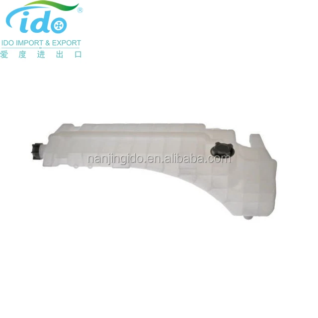 Auto Coolant Expansion Tank Reservoir 20968795 21846997 For Volvo Vn ...