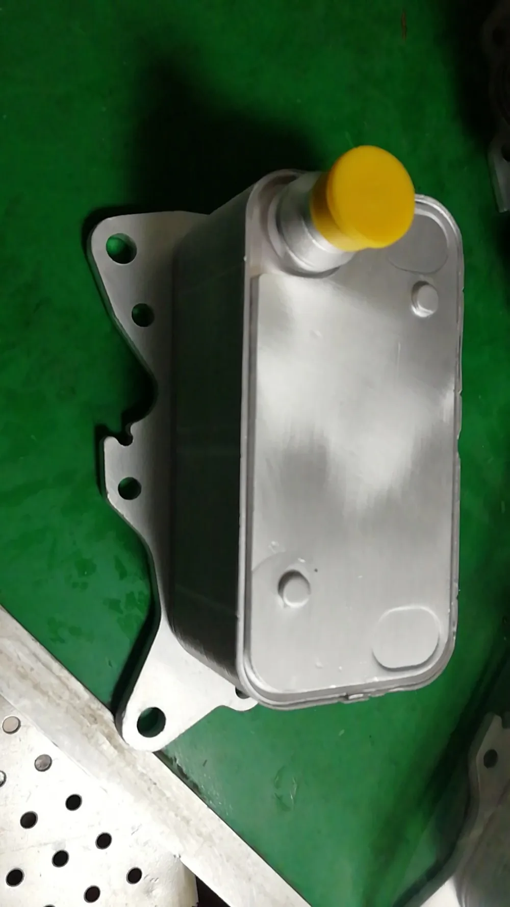 Yağ Soğutucu Mercedes CLA Için 220 CDI Coupe W117 6511801065 ...