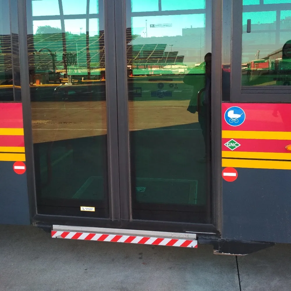 Wheelchair Loading Ramp for City Buses - Durable & Efficient