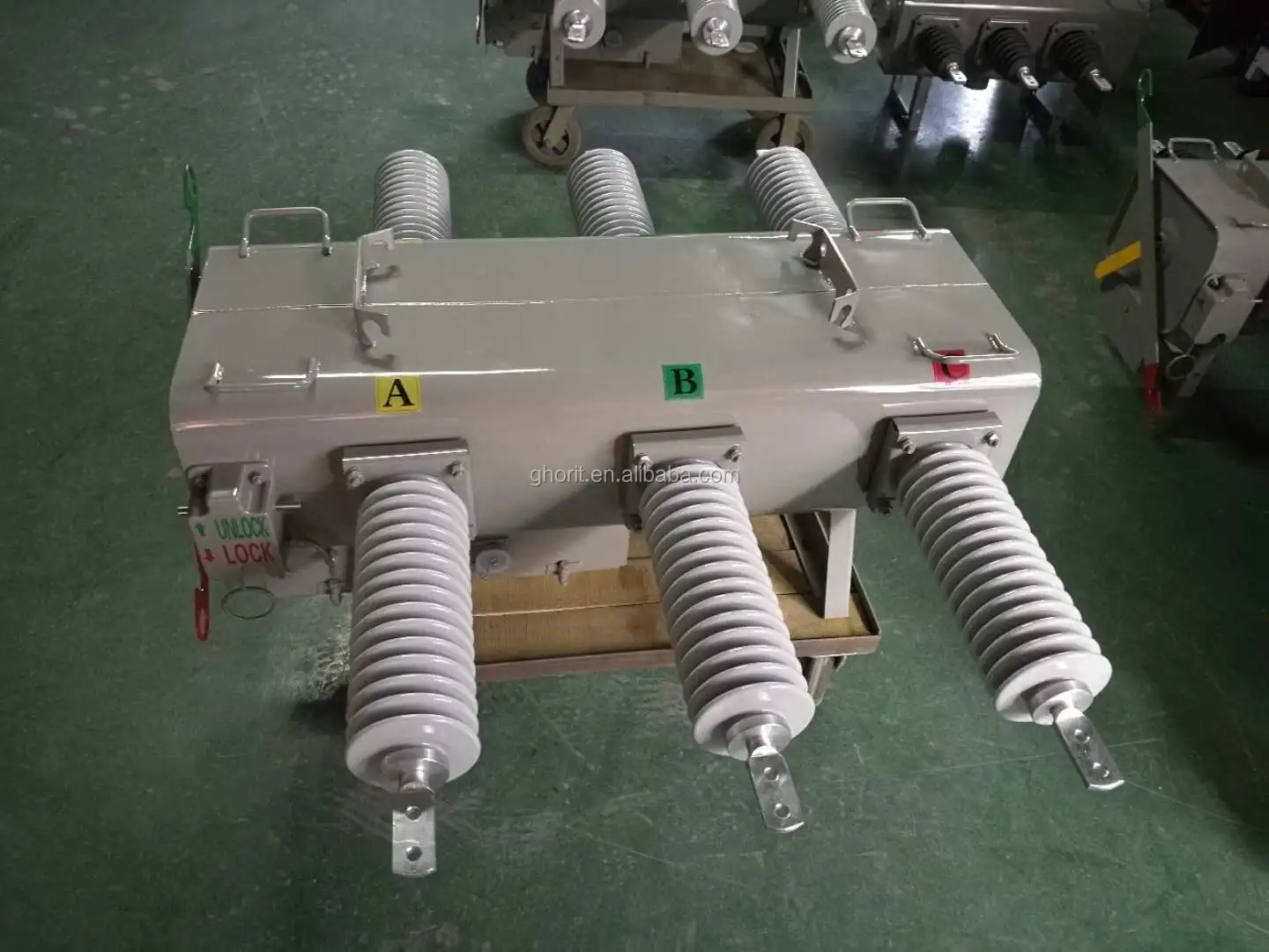 11kv Outdoor Auto Sectionalizing Switch Sf6 Load Breaking Switch - Buy ...