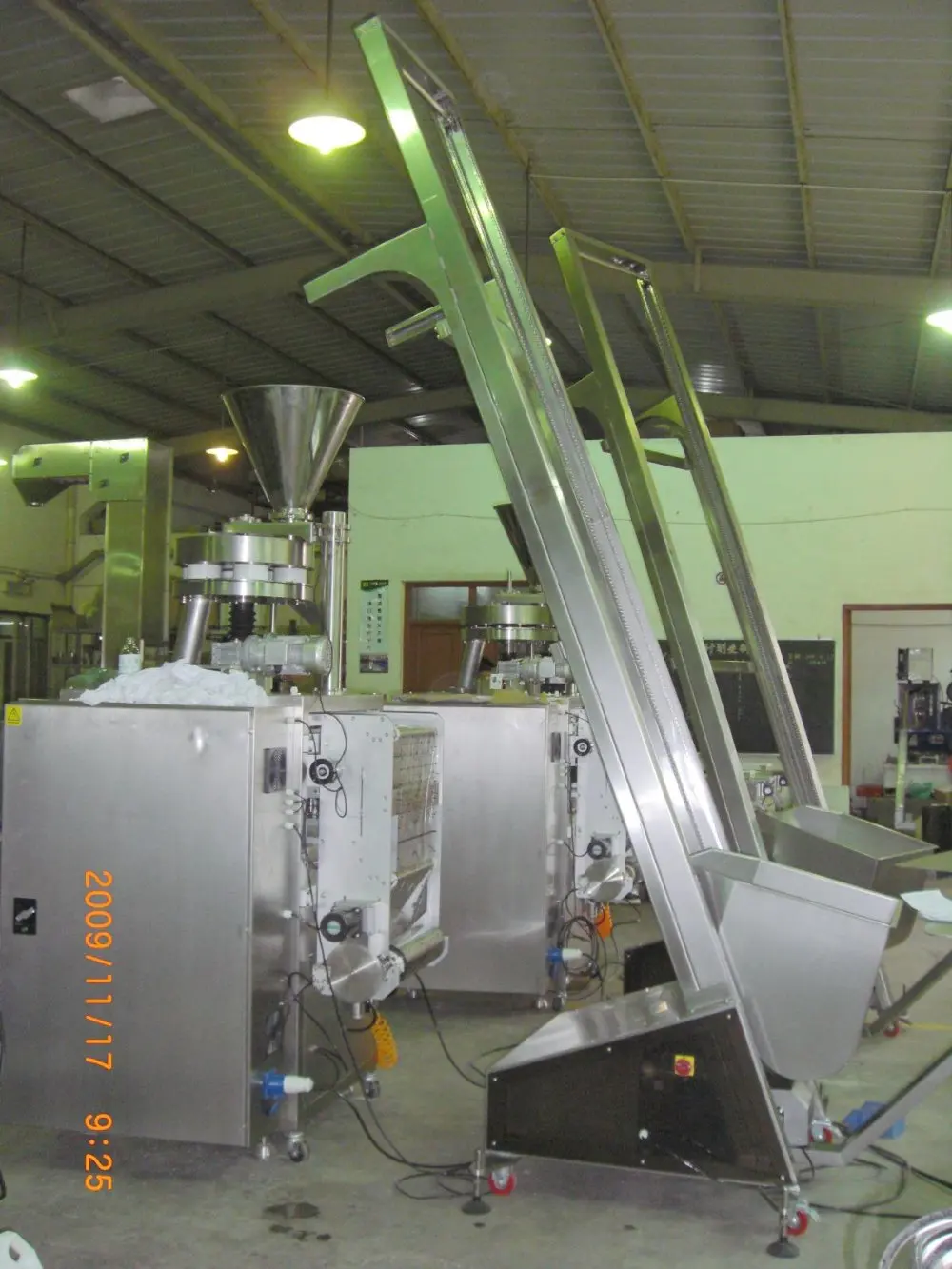 One Direction Bucket Conveyors Single Bucket Elevator - Buy Bucket ...