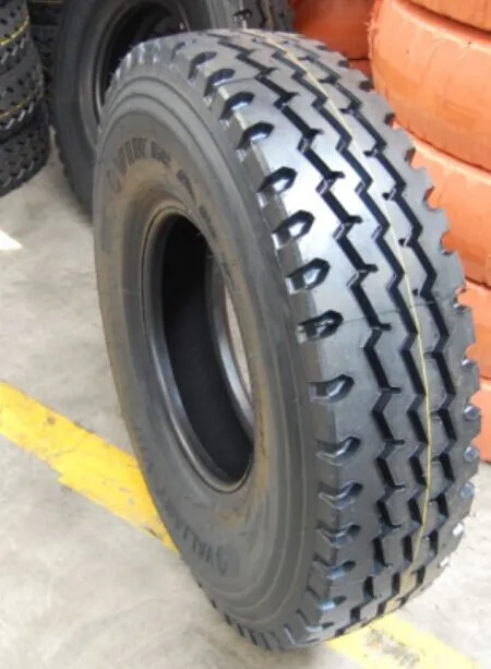 Neumáticos De Patrón China Annaite Amberstone 300 11r22.5 12r22.5 13r22 ...