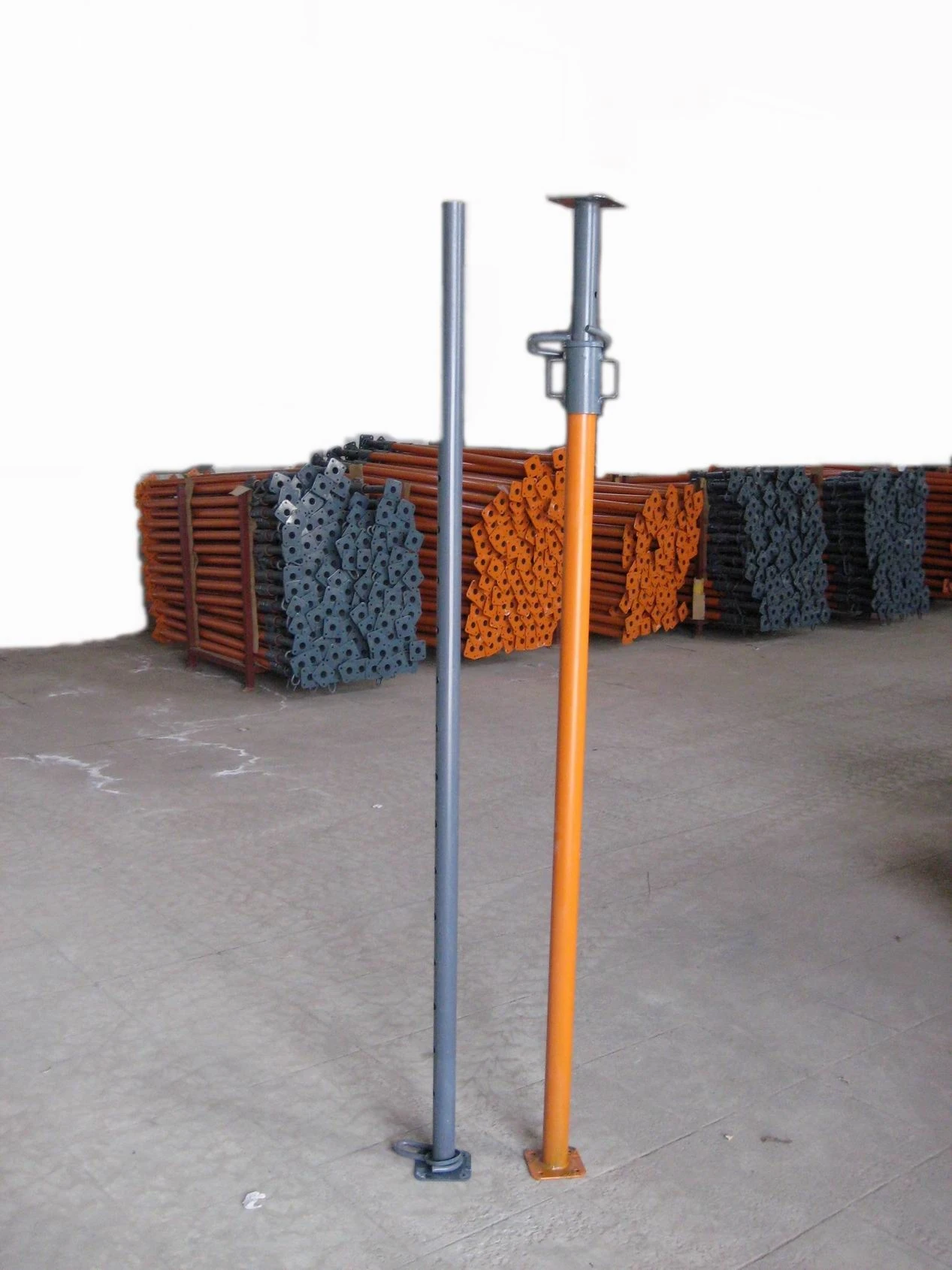 China Scaffolding / Construction Adjustable Prop / Pipe Support System ...