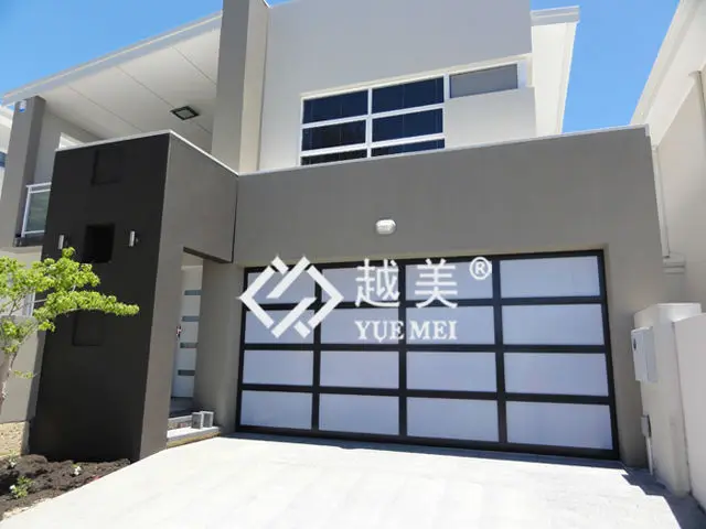 10 Years Warranty Polycarbonate Plastic Gate Sheet - Durable & Versatile