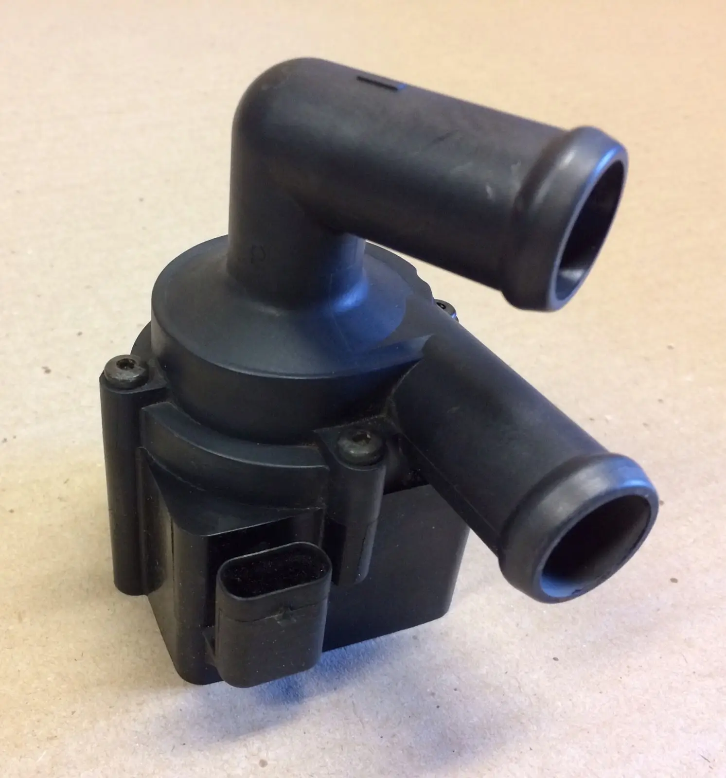 5n0965561 Car Water Pump Vw Transporter T5 Auxiliary Water Pump 5n0 965 ...