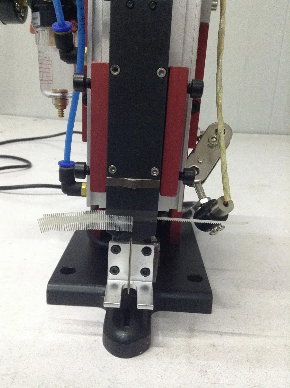 Booster Tag Pin Machine - Buy Socks Tag Pin Machine,Tag Pin Machines ...