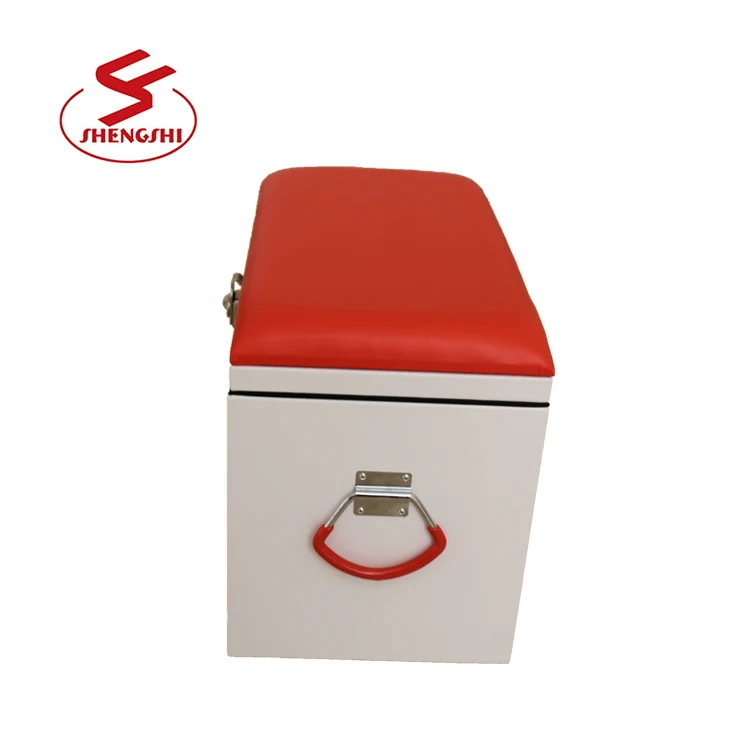 Factory High Quality 20L Red and White Small Drink Cooler Ice Chest for ...