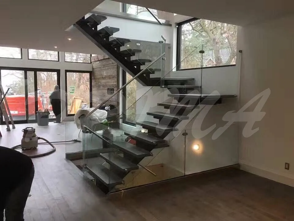 Prefabricated Stairs Outdoor Metal Steps SS Handrails