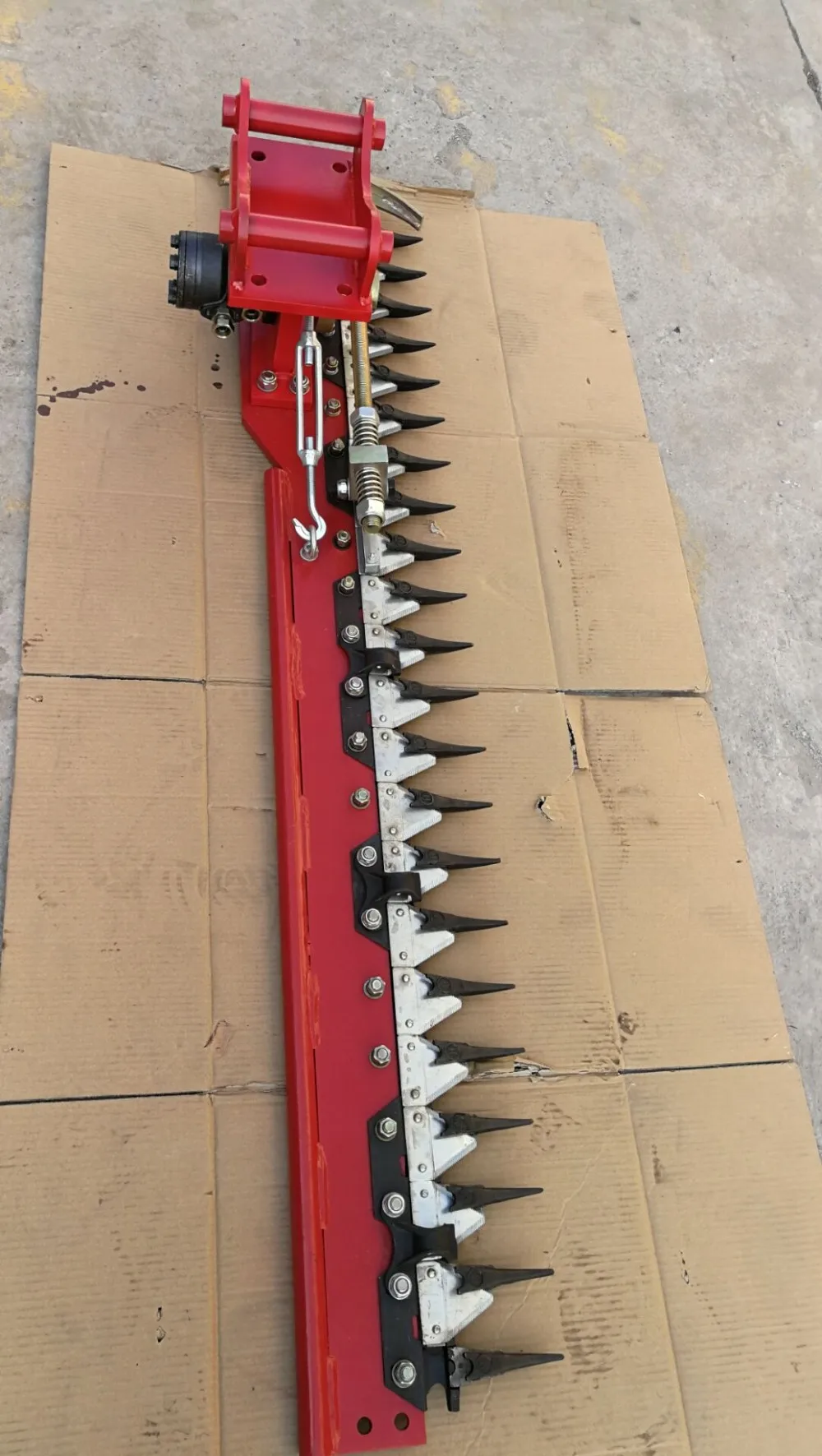 HT180 Excavator Hedge Trimmer Machine - Efficient Cutting