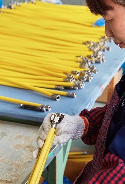 CSA CSST UNDERGROUND GAS LINE CORRUGATED STAINLESS STEEL TUBING ...