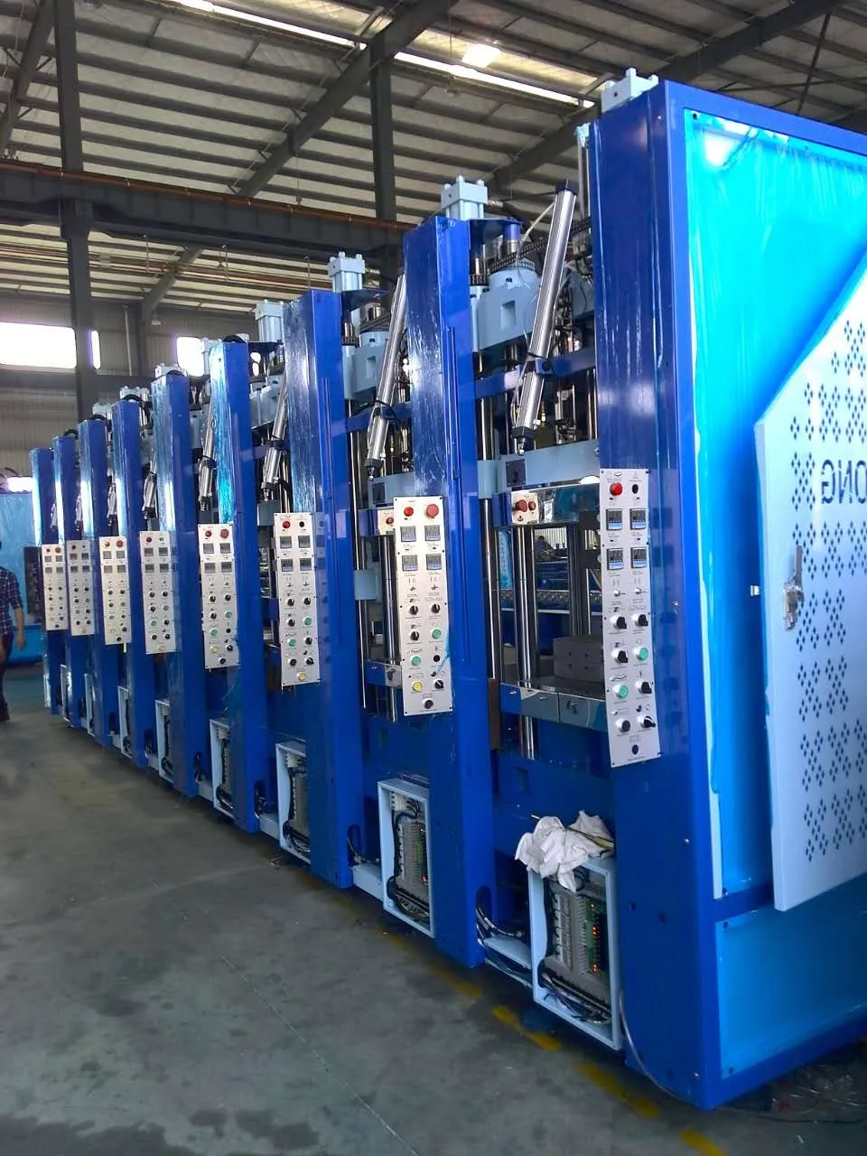 Automatic Foam Eva Injection Moulding Machine - Buy Automatic,Eva ...