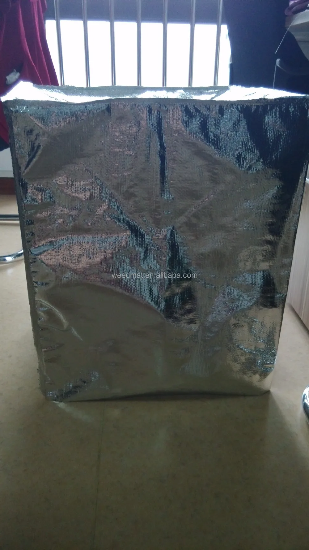Bahan Isolasi Reflektif Panas Atap Foil Aluminium Lebar 2.6m - Buy Atap ...