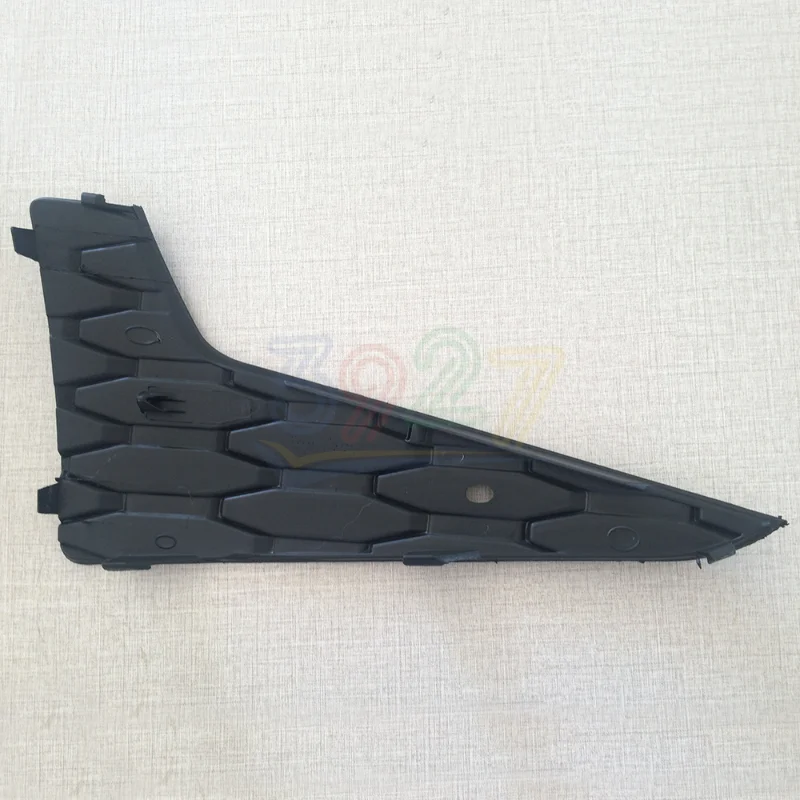 Auto Car Front Bumper Grille Fog Lamp Cover for SEAT LEON