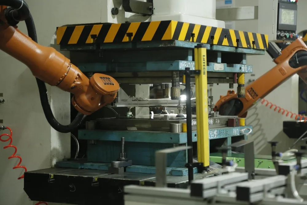 Washer Stamping Press Machine with Mould Decoiler Auto Feeder