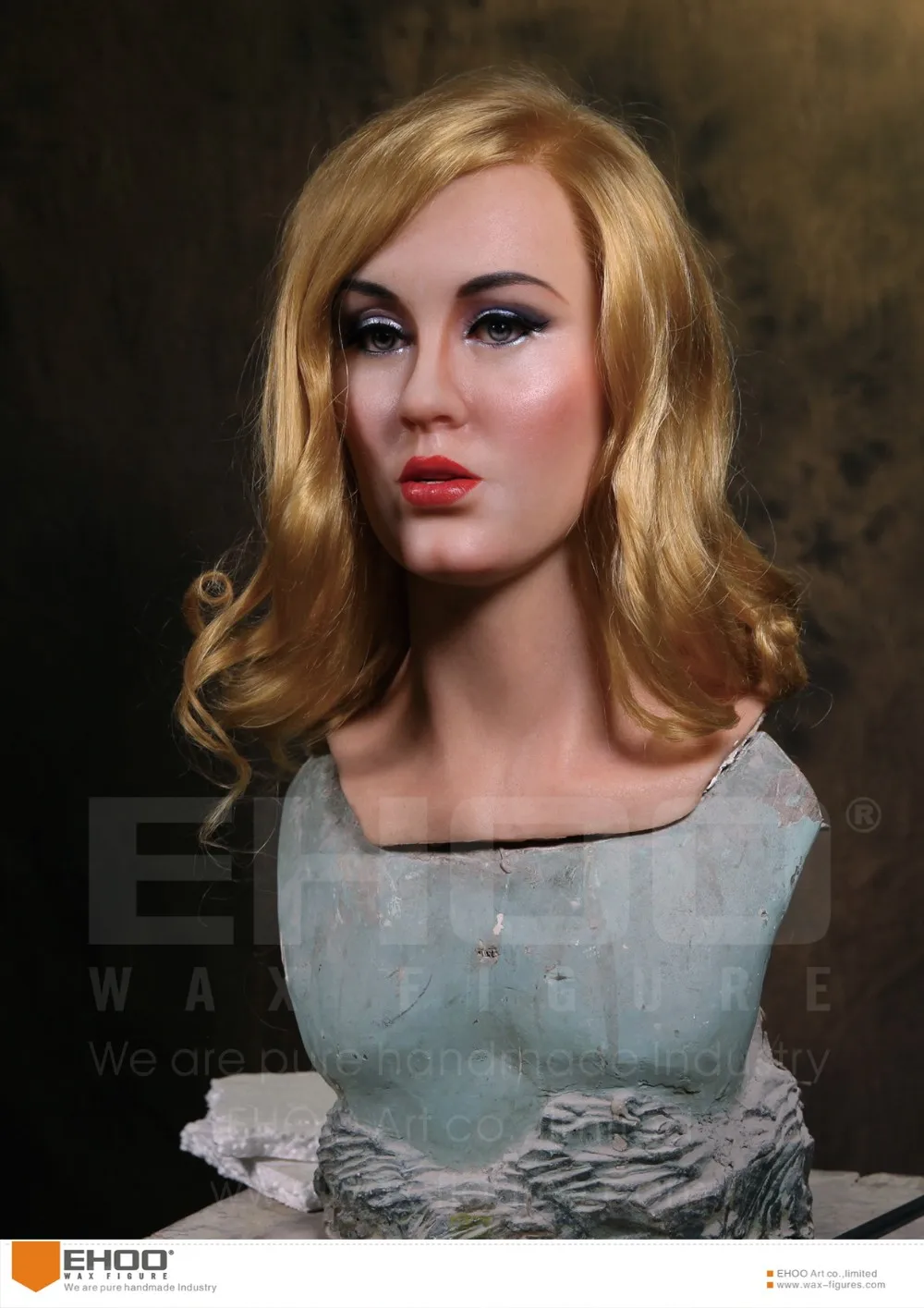 Famous Female Singer Wax Figure - Lifesize Simulation