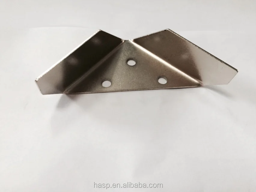 Triangle Crate Corner Protector - Buy Nickel Plated Triangle Edge ...