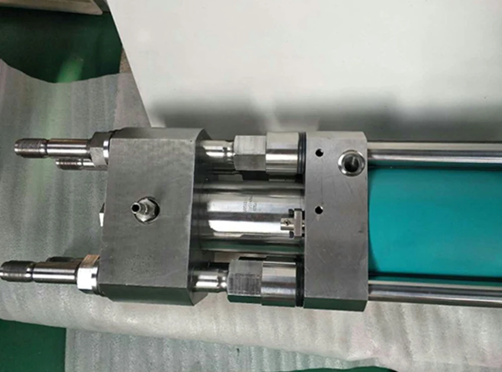 Water Jet Cutting Machine Intensifier 87k - Efficient Cutting