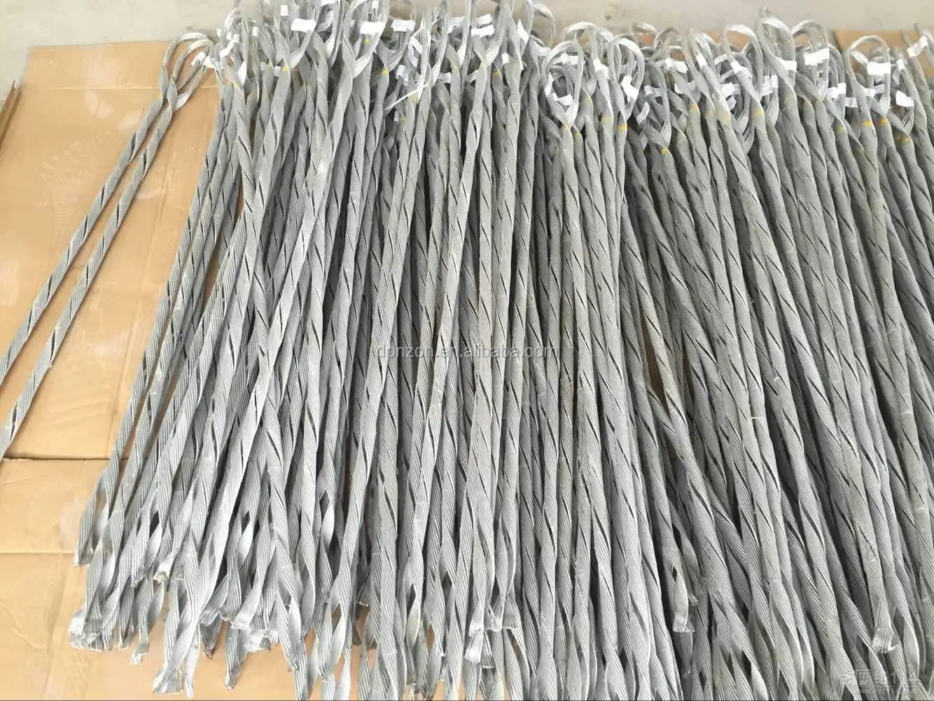 Pole Top Make off for 7/4.0mm Stay Wire - Durable & Efficient