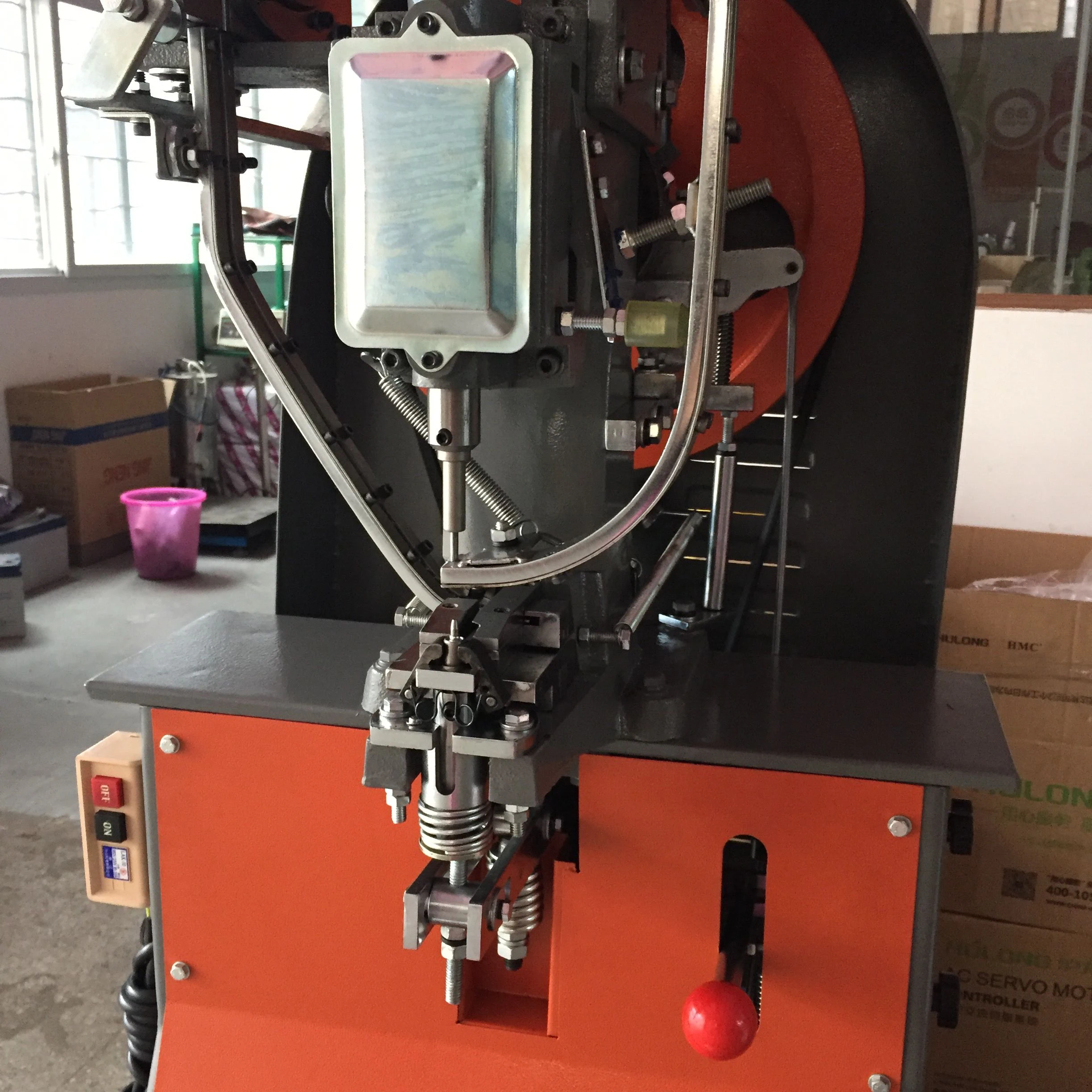 Fully Automatic Eyelet Punching Machine Large Eyeleting Riveting Press ...