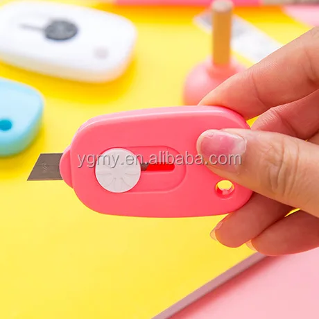 Portable Small Box Cutters Package Carton Opened Out Of The Box A ...