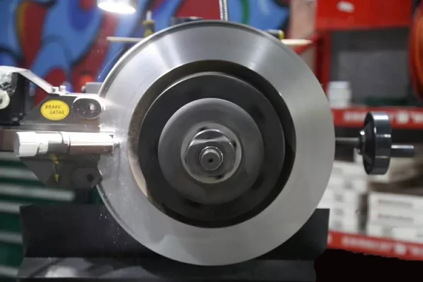 AM-983 Disc and drum brake lather machine for car Products from Beijing ...