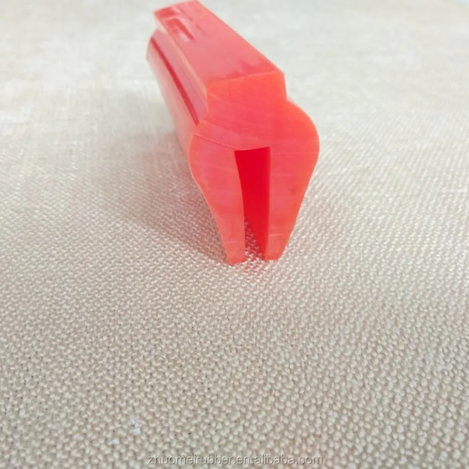 Epdm / Poly Extruded Stringer Bar Capping Rubber - Buy Screen Capping ...