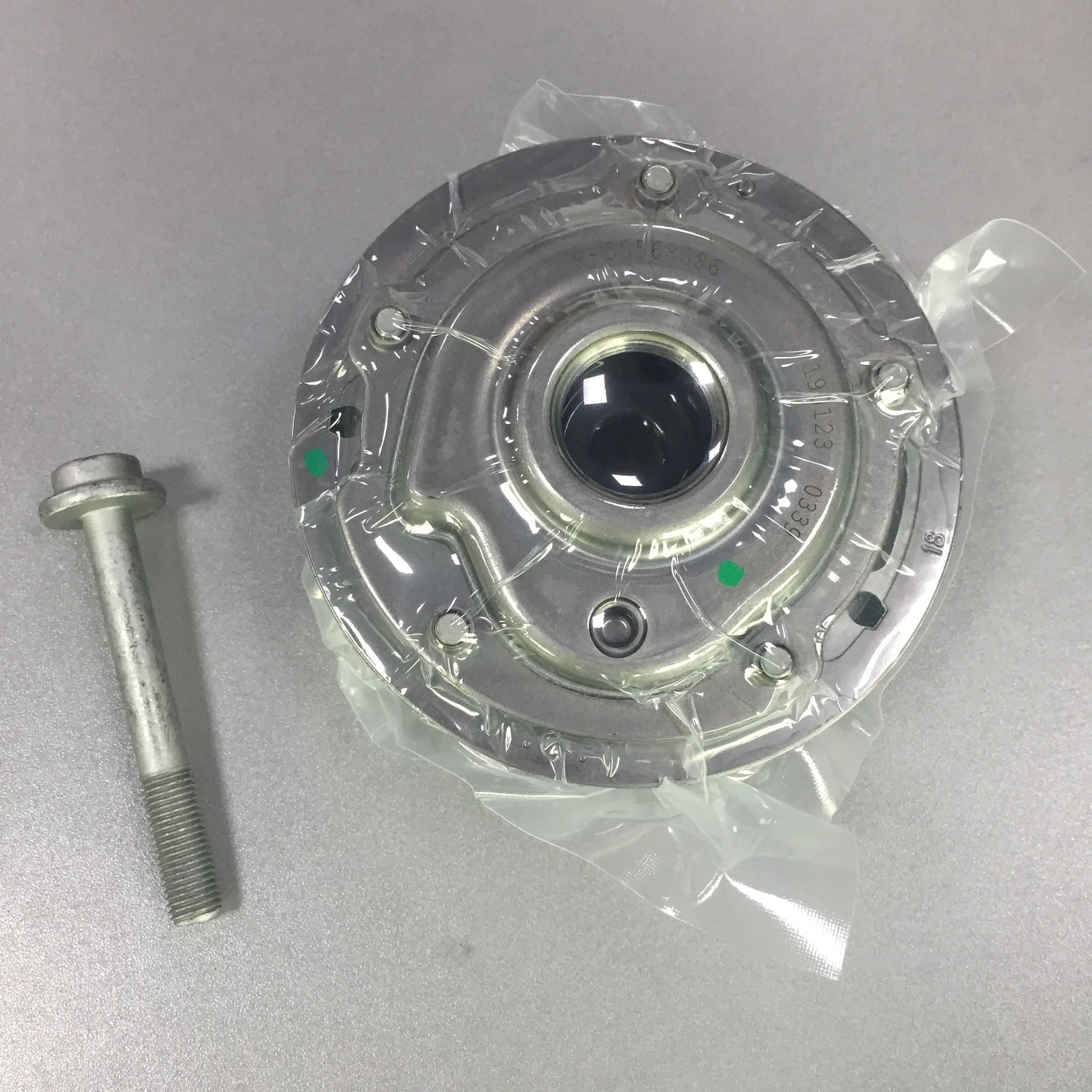 55568386 Впускной Распредвал Зубчатого Вала En265949 - Buy 55568386 ...